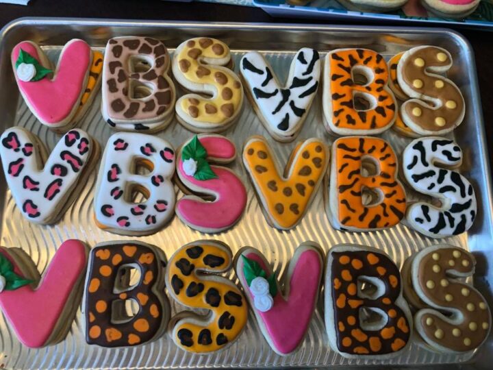 Cookie Decorating with Royal Icing - Out of the Box Baking