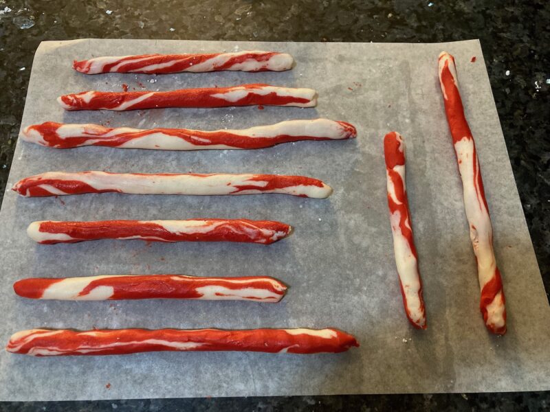 Soft Christmas Peppermints (Old-Fashioned Butter Mints) - Out of the ...