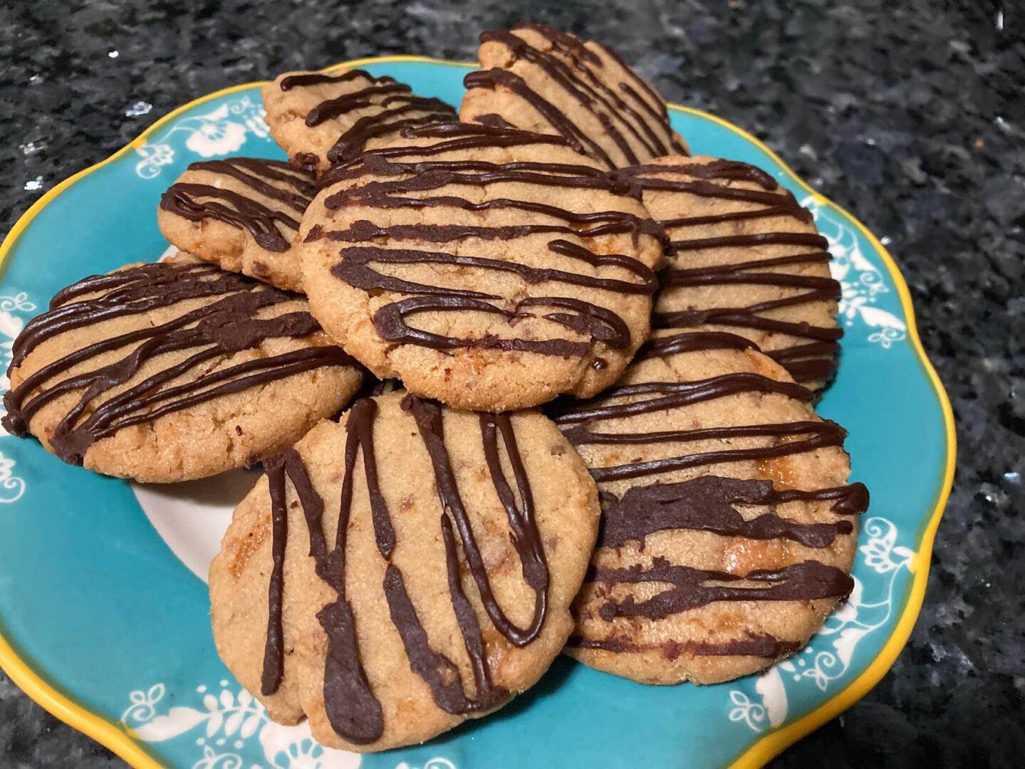 Easy Butterfinger Cookies - Out of the Box Baking