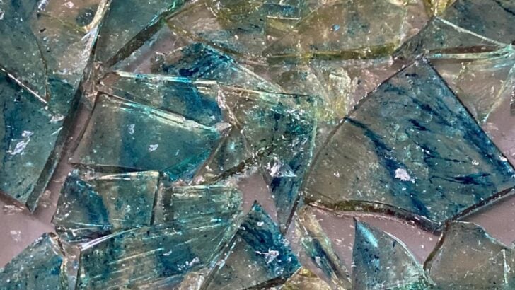 How to Make Sugar Shards (Edible Sugar Glass for Cakes) - Out of the ...