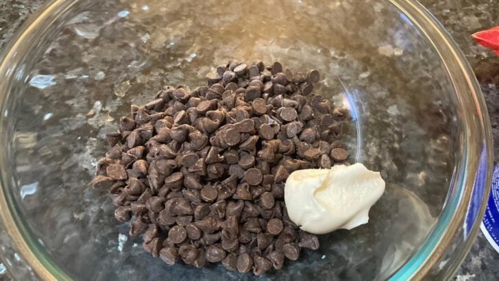 How to Make Fudge from Canned Frosting (Easy & Delicious) - Out of the ...