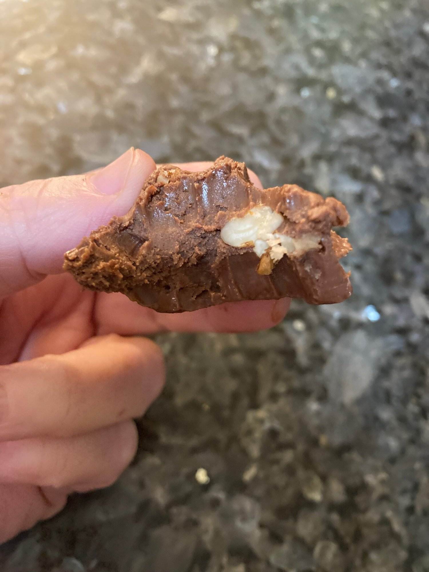 How to Make Fudge from Canned Frosting (Easy & Delicious) - Out of the ...