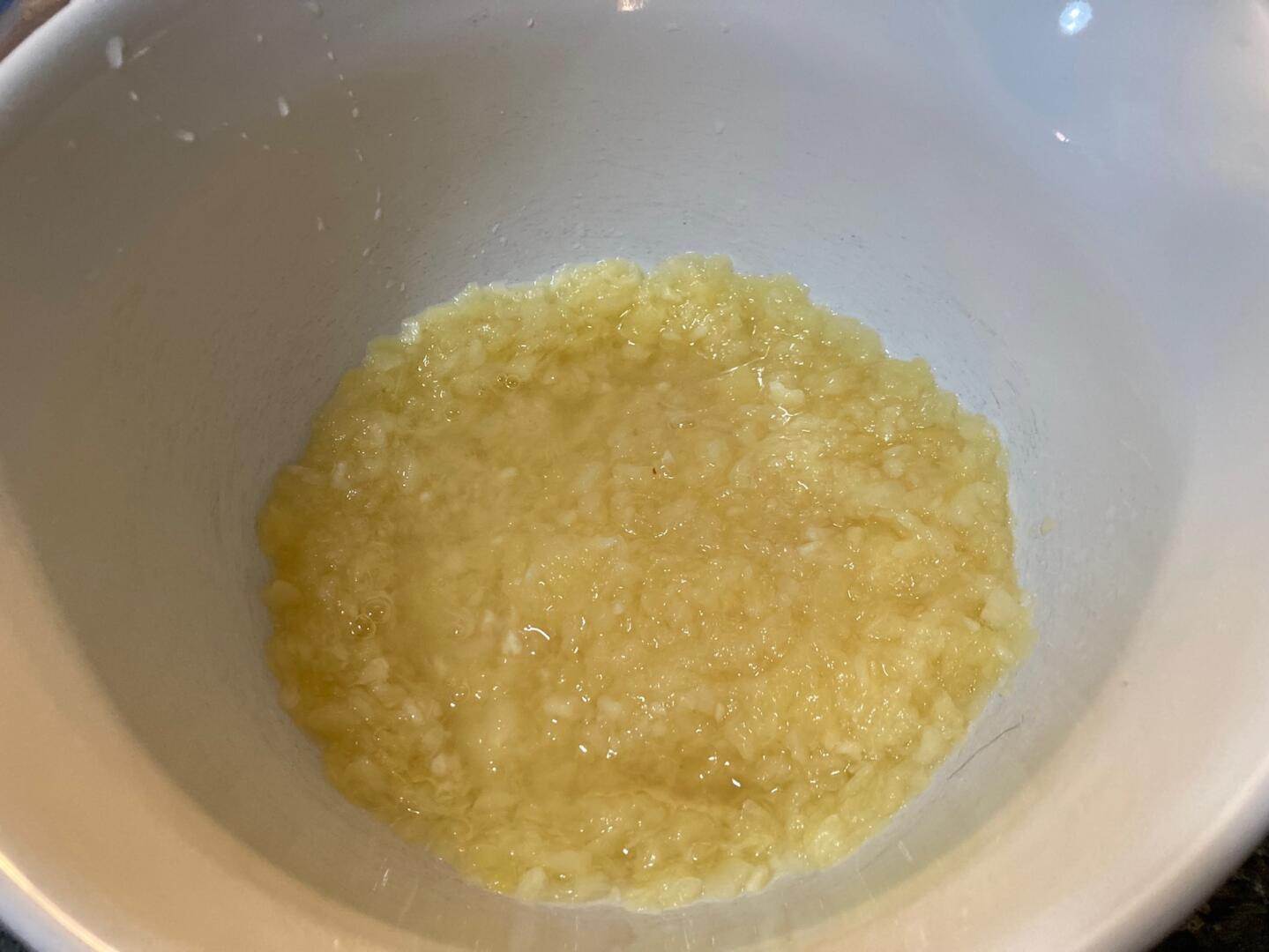 Simple Watergate Salad (Green Fluff) - Out of the Box Baking