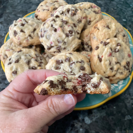 Strawberry Chocolate Chip Cookies (Doctored Muffin Mix Cookies) - Out ...