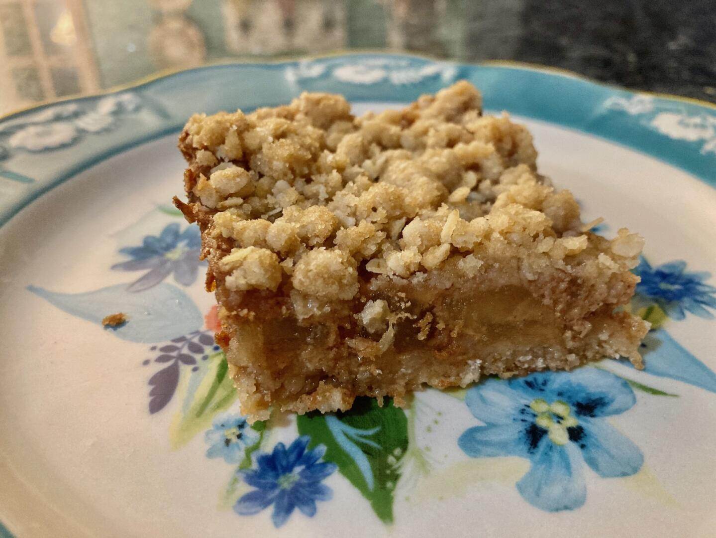 Delicious Apple Crumble Bars - Out of the Box Baking