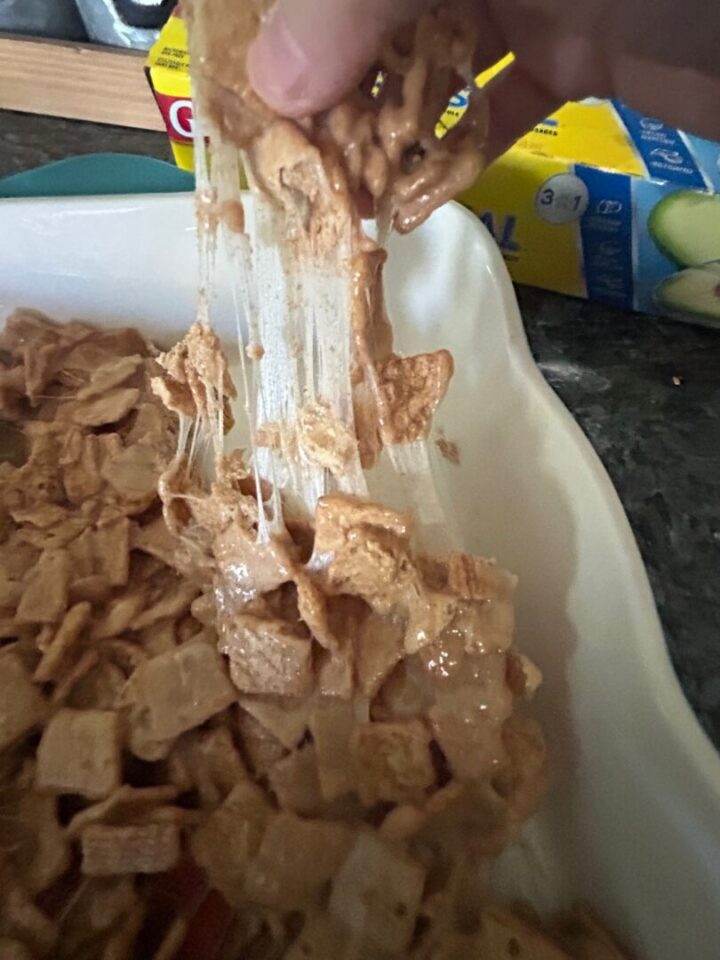 Easy Cinnamon Toast Crunch Treats - Out of the Box Baking