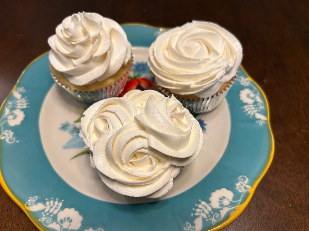 Simple Marshmallow Fluff Frosting - Out of the Box Baking